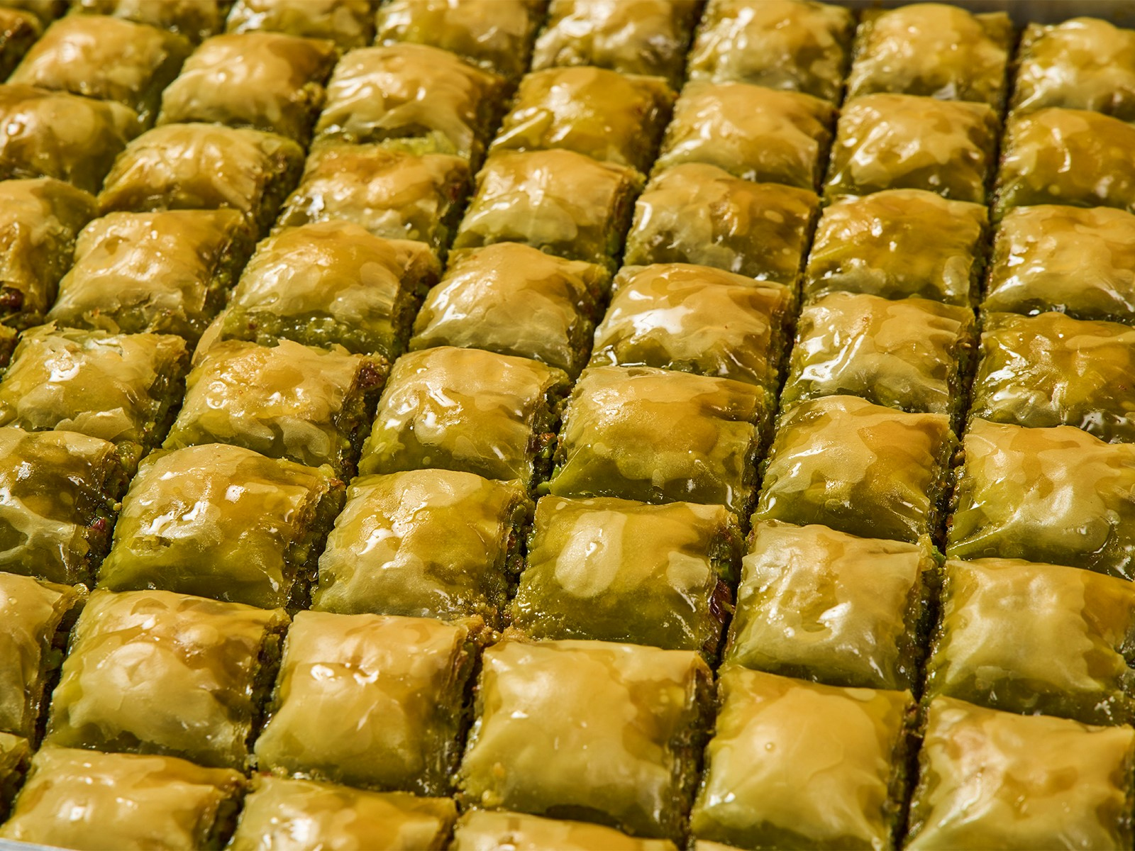 Baazen Baklava | Antep Özel Fıstıklı